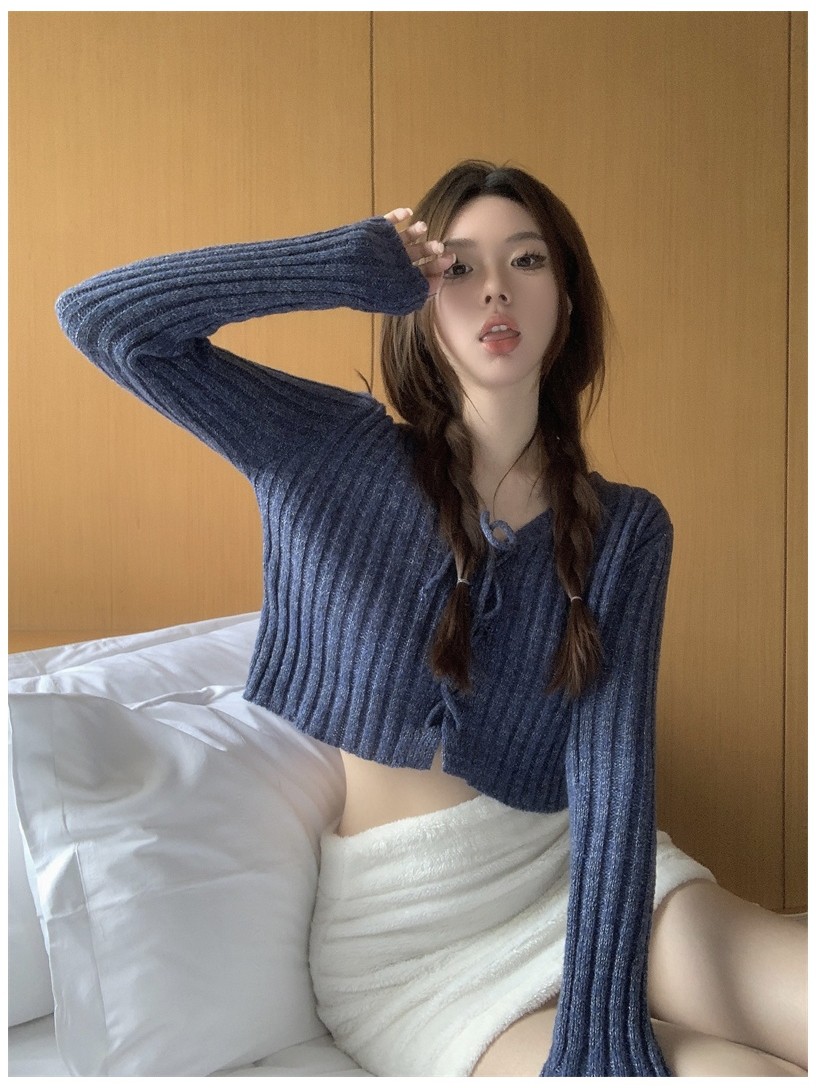 綁繩短版針織上衣【1045】PAPI女裝批發價秋冬新款韓系INS休閒百搭氣質純欲辣妹V領長袖抽繩綁帶上衣 針織衫 | 蝦皮購物