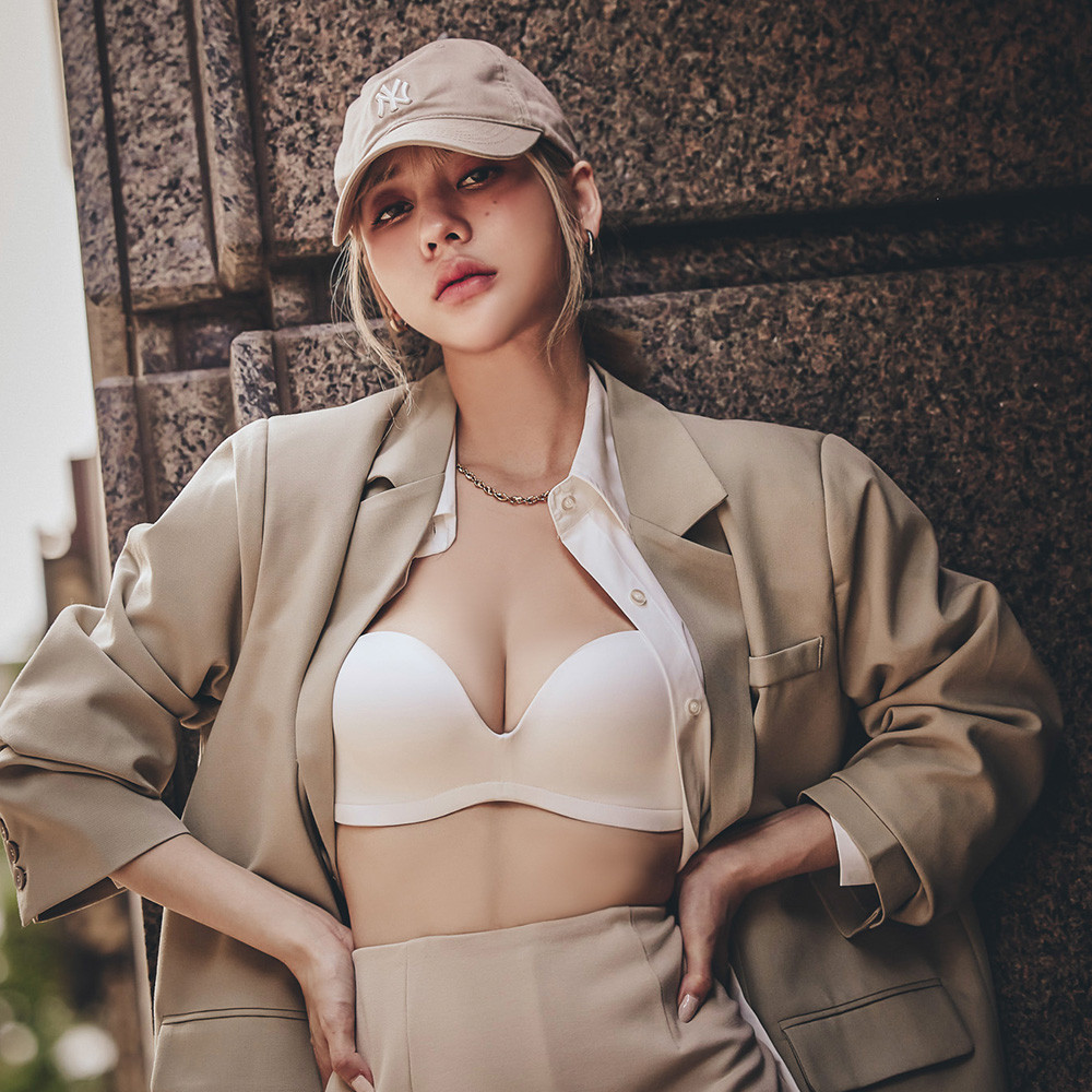 【myBRA】絕不滑落深V圓挺大胸平口內衣-白色 女內衣 無肩帶內搭 無鋼圈 大罩杯大尺碼 集中包覆 抹胸內衣 熱銷推薦 | 蝦皮購物