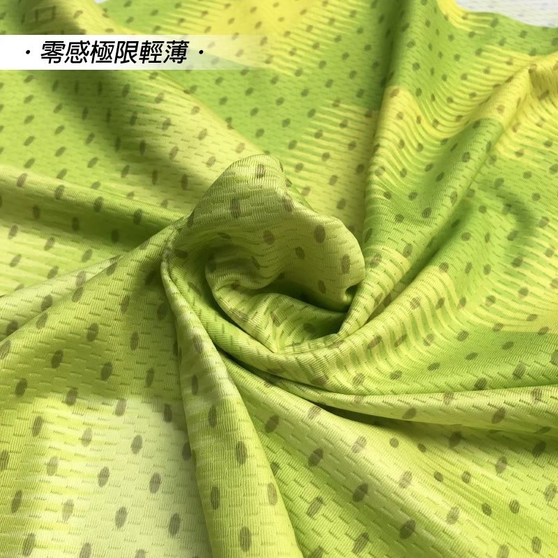 「跑步不要穿」模糊格紋 F3磚眼透氣背心 全貼合無針線 輕量快乾 四面彈科技布 | 蝦皮購物