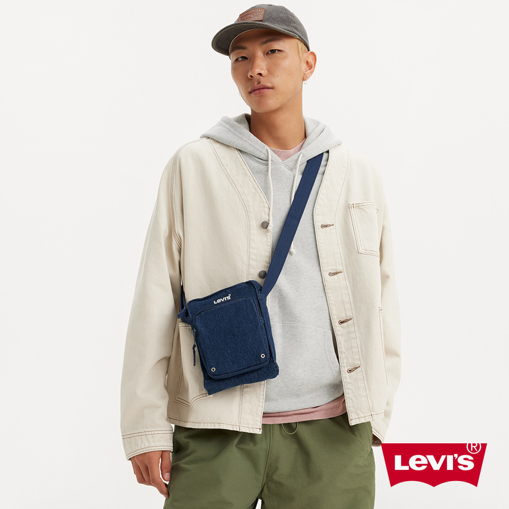 Levi's® 經典單寧牛仔斜背小方包 人氣新品 000IN-0004 | 蝦皮購物