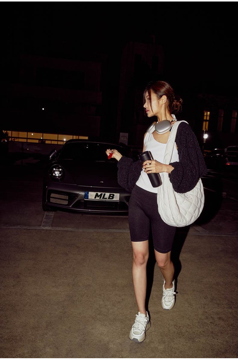 MLB 大雲朵包 腋下包 肩背包 紅襪/洋基隊 (3ABQL0936-兩色任選)【官方旗艦店】 | 蝦皮購物