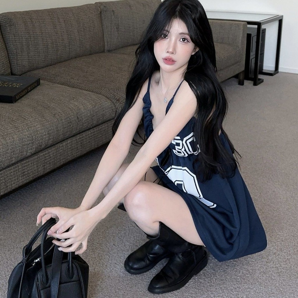【XL-8XL大尺碼】👩吊帶背心 大尺碼女裝 寬鬆 顯瘦300斤大碼性感辣妹風深V領連衣裙女秋字母印花休閒a字裙露背短 | 蝦皮購物