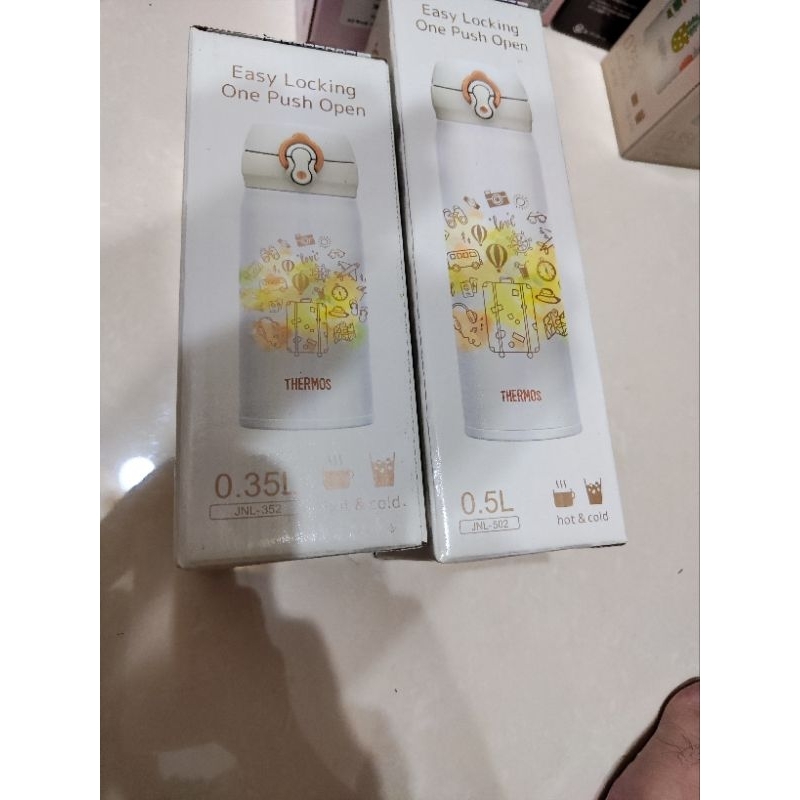 THERMOS 膳魔師極超輕保溫瓶 JNL-352系列 350ml 500ml 幻彩旅境-米白篇 櫻粉篇 公司貨 | 蝦皮購物