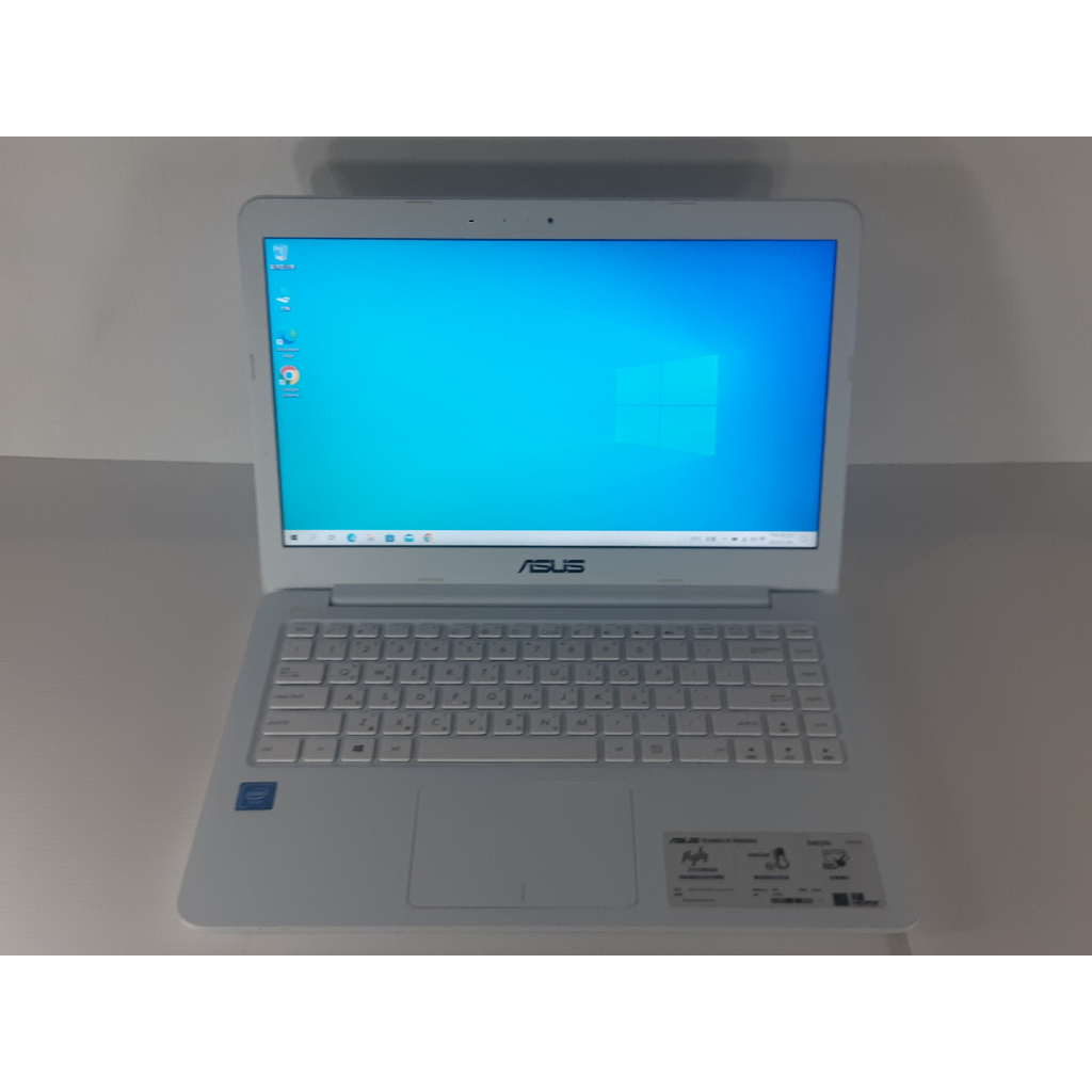 華碩ASUS VivoBook E402NA 14吋 天使白 N3450/4G/120G SSD 四核輕薄文書筆電 | 蝦皮購物