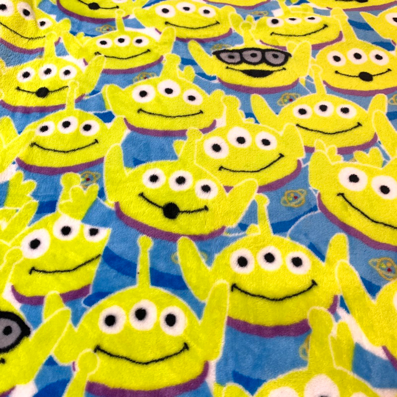 PRIMARK DISNEY TOYS STORY ALIENS 三眼怪薄毯 | 蝦皮購物