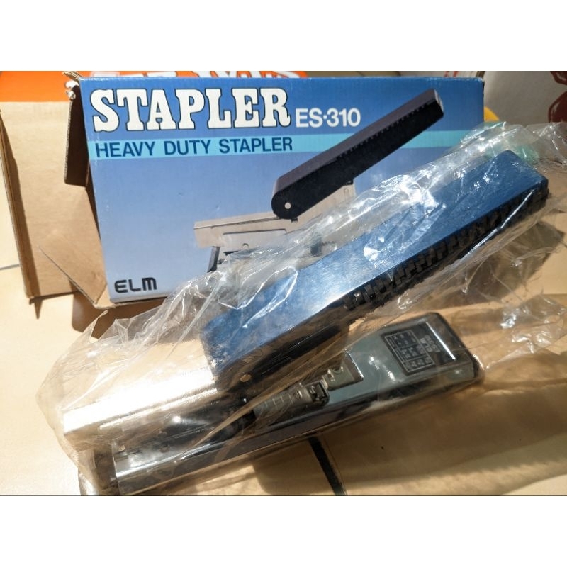 （全新）日本製大型訂書機 elm ES310 | 蝦皮購物