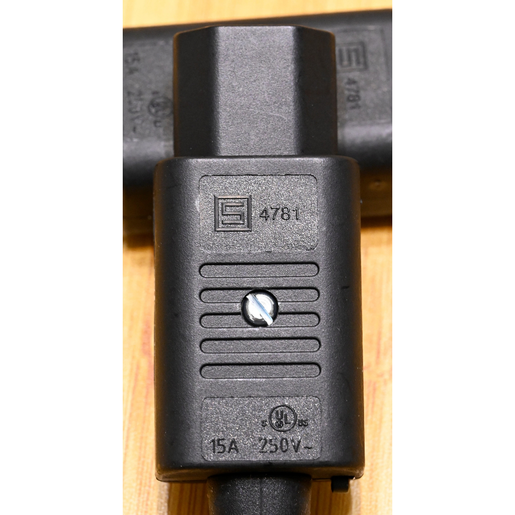 瑞士 SCHURTER 4781.0100 IEC C15 120 °C 電源線母頭 日本國內版 | 蝦皮購物