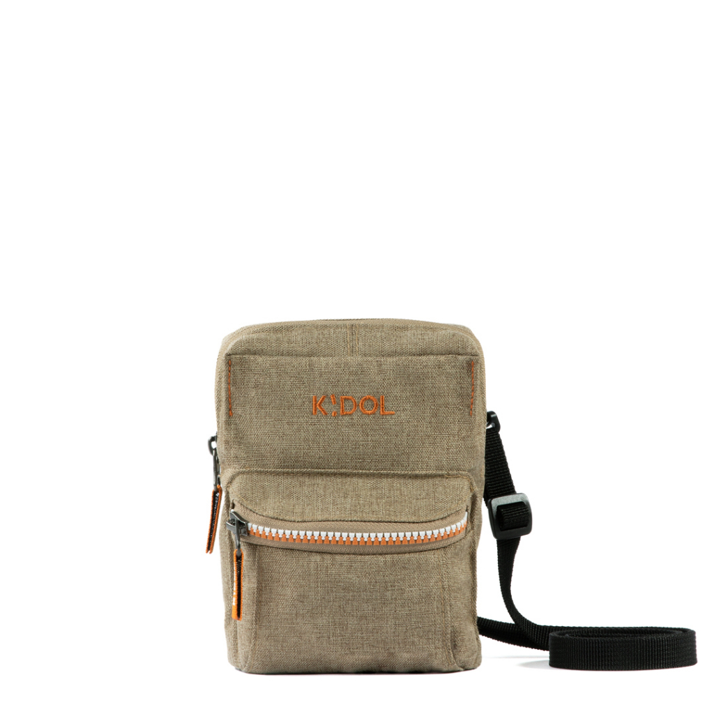 KIDOL台灣原創國民包 / mini kido 側背包/斜背包 (迷你)【公司貨、現貨】哈漫克官方旗艦店 | 蝦皮購物
