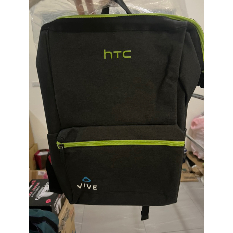 【宏達電】HTC 2018後背包 | 蝦皮購物