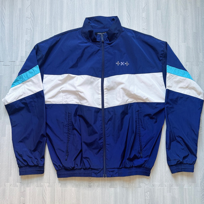 超新 TXT官方正版週邊 運動外套 深藍 [FREEZE] TRACK JACKET 然竣 秀彬 杋圭 太顯 休寧凱 | 蝦皮購物