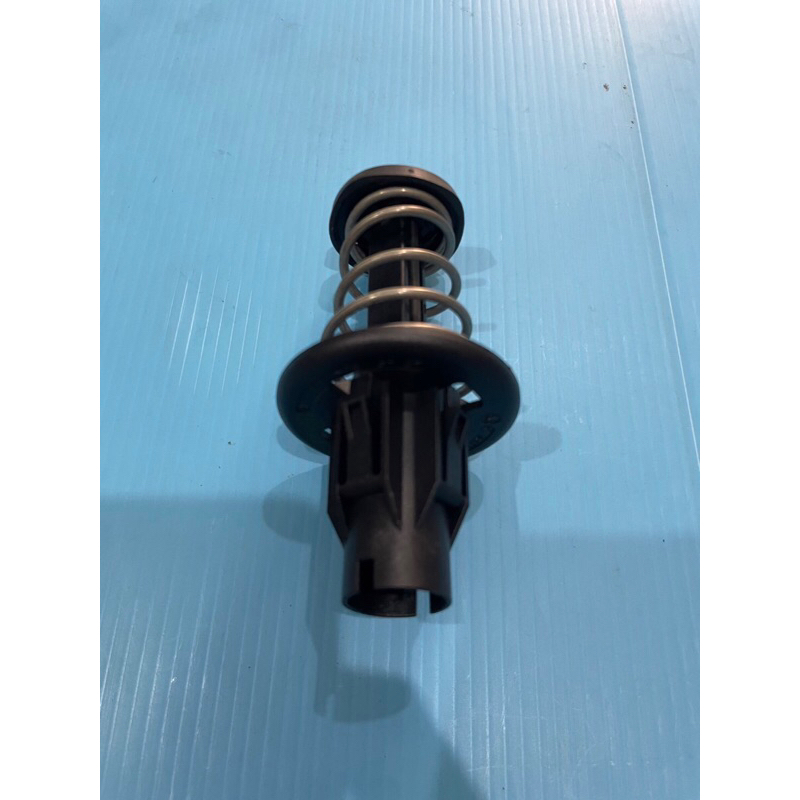 BENZ 1778803100 引擎蓋彈簧 W177 | 蝦皮購物