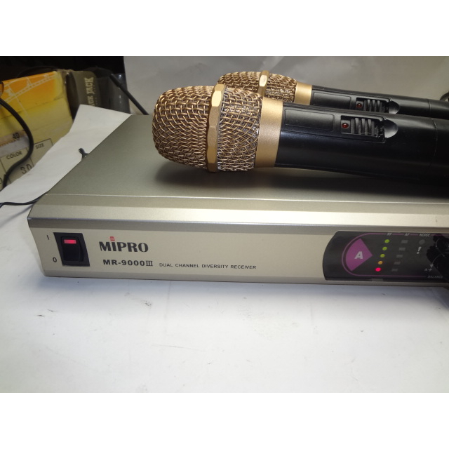 MIPRO MR-9000 無線麥克風組 2手 | 蝦皮購物