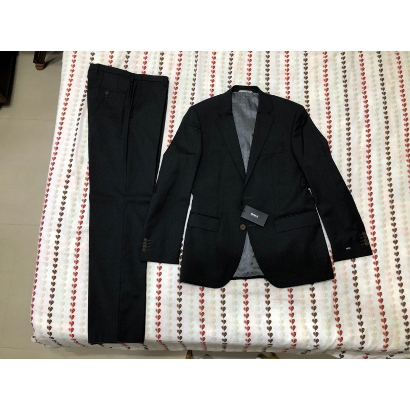 Hugo boss 全新西裝46號正品 西裝外套+西褲 | 蝦皮購物