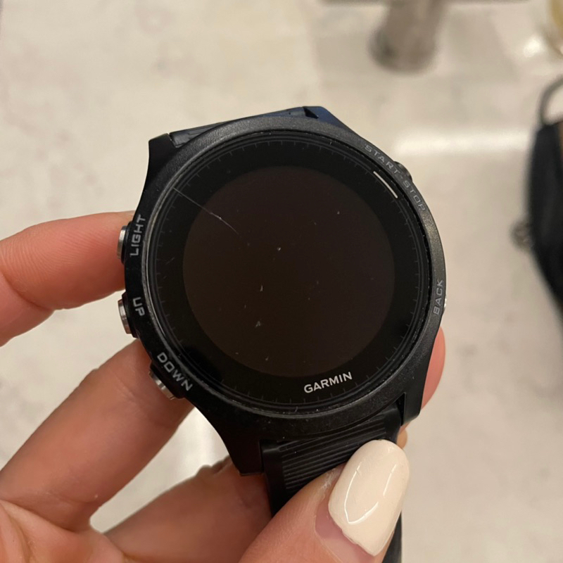 二手 Garmin Forerunner 935 運動手錶 三鐵手錶 腕式心率全方位鐵人運動錶 | 蝦皮購物