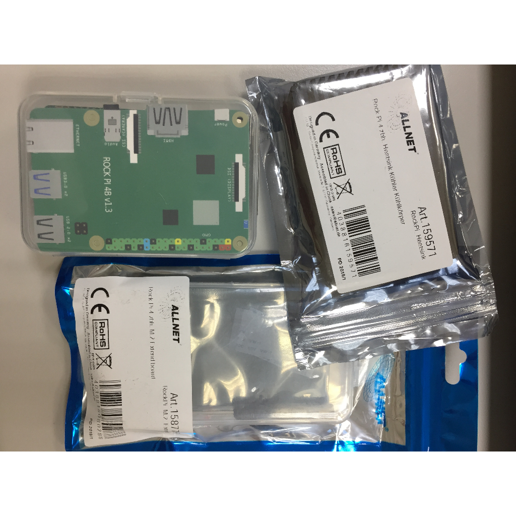 【9.9成新】Rock Pi 4B 開發板RockPi 4B V1.3 (套餐：板+散熱+擴充) | 蝦皮購物