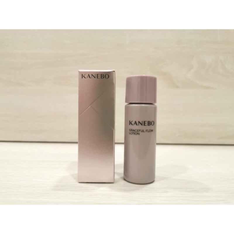 KANEBO 佳麗寶 萃齡豐盈化妝水30ml 單瓶只要100元 (大K) | 蝦皮購物