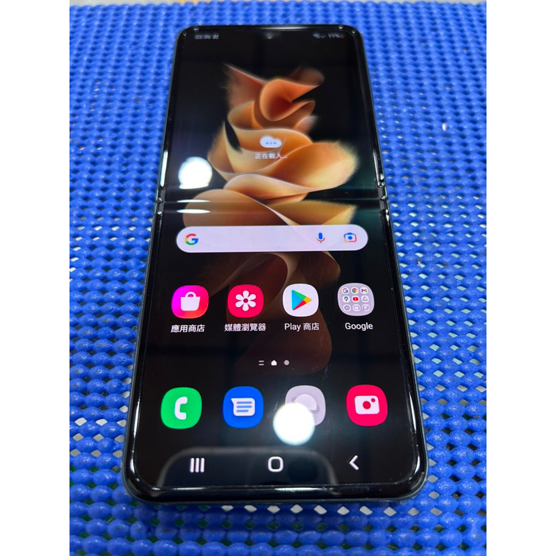 Samsung Galaxy Z Flip3 5G版 8G/256g 三星 摺疊 二手 手機 | 蝦皮購物