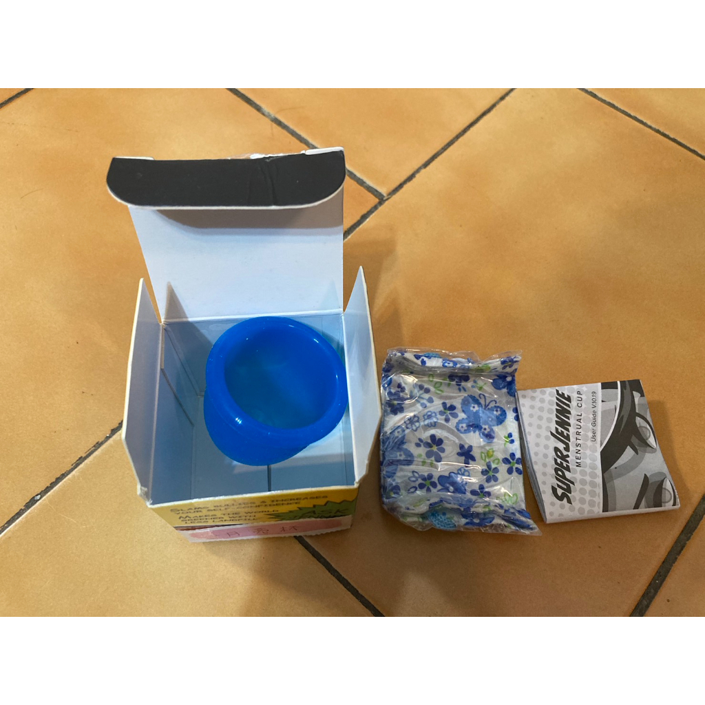 SUPER JENNIE MENSTRUAL CUP 月亮杯 【美國】女超人 月亮杯 月經杯 size2 | 蝦皮購物