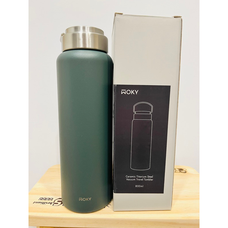 全新 公司貨 woky提手輕芯鈦瓷易潔層保溫瓶800ML (夜幕綠） | 蝦皮購物
