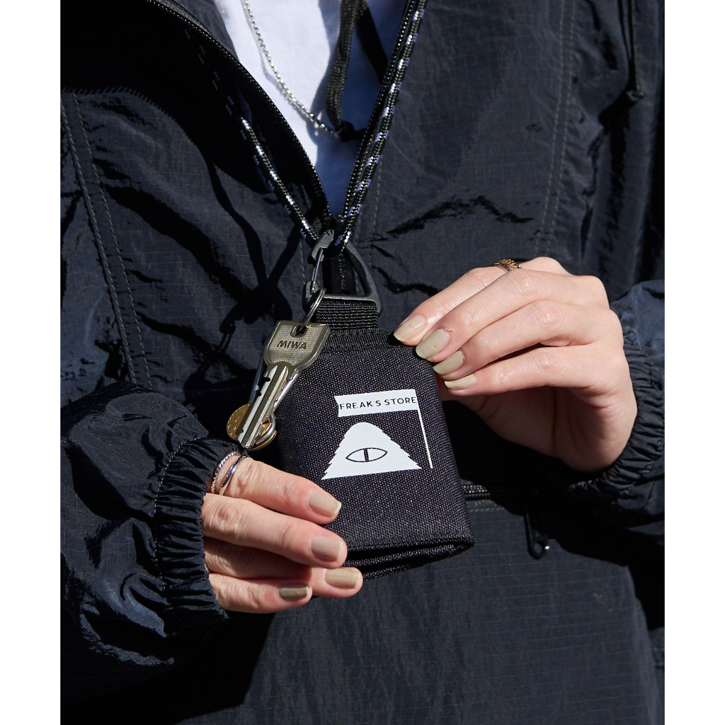 {XENO} 全新正品 POLeR x FREAK'S STORE neck wallet 掛頸 錢包 現貨 | 蝦皮購物