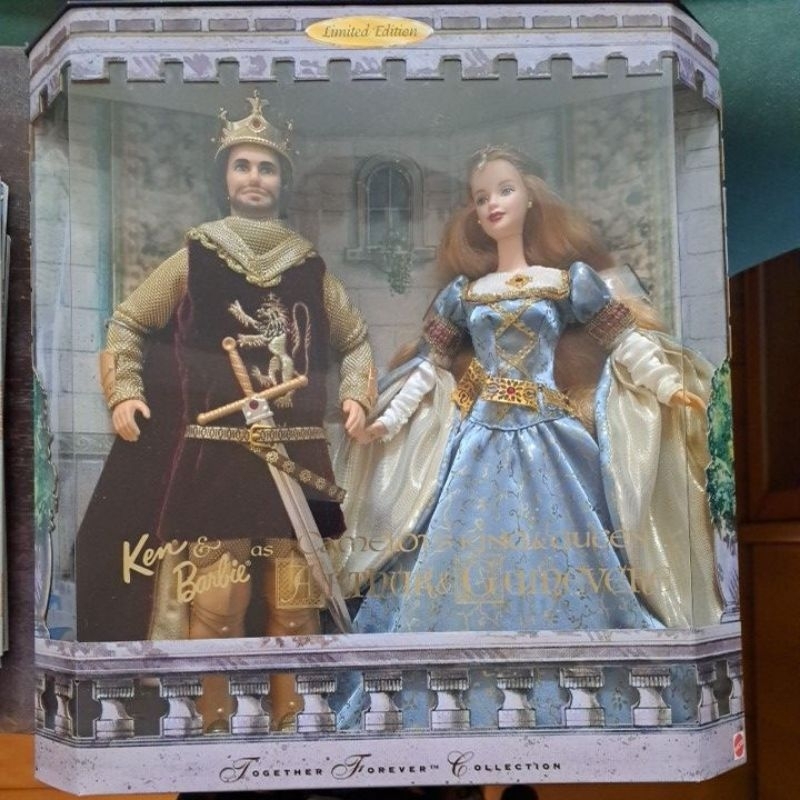 Ken＆ Barbie as Camelot's King＆Queen Arthur＆Gumevere芭比娃娃 | 蝦皮購物
