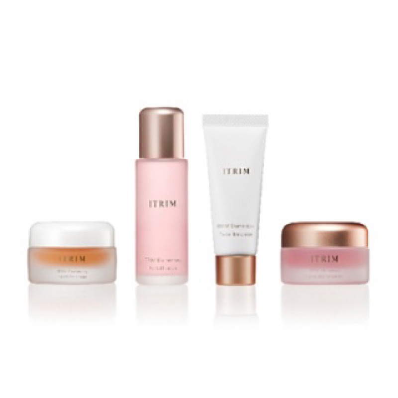 🔴現貨 ️絕版 日本直送ITRIM 頂級植萃貴婦保養 精華油 植萃馥潤清透蜜粉 11g | 蝦皮購物