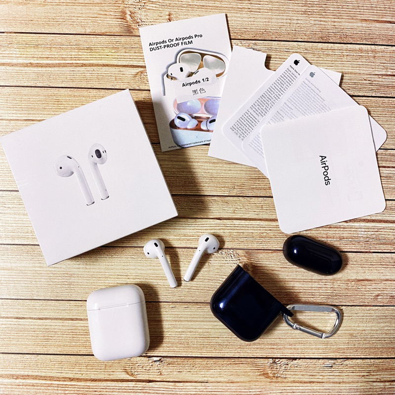 [APPLE]Airpods2 有線充電版 無線耳機 藍芽耳機 原廠附盒 送保護套 防塵貼 二手 便宜賣 | 蝦皮購物