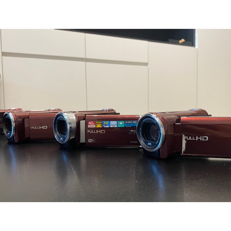 JVC傑偉世 二手攝影機 復古DV CCD/CMOS手持攝影機 翻轉螢幕 錄影 拍照 VLOG 記錄生活 | 蝦皮購物