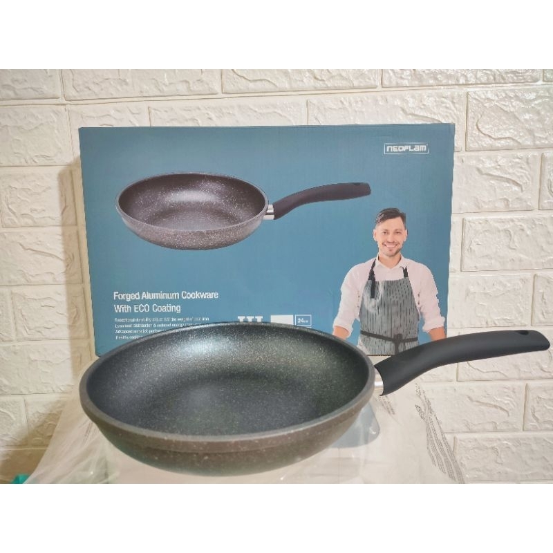 全新 neoflam 職人岩礦平底鍋24cm(電磁底) 24公分 平底鍋 炒鍋 鍋子 | 蝦皮購物