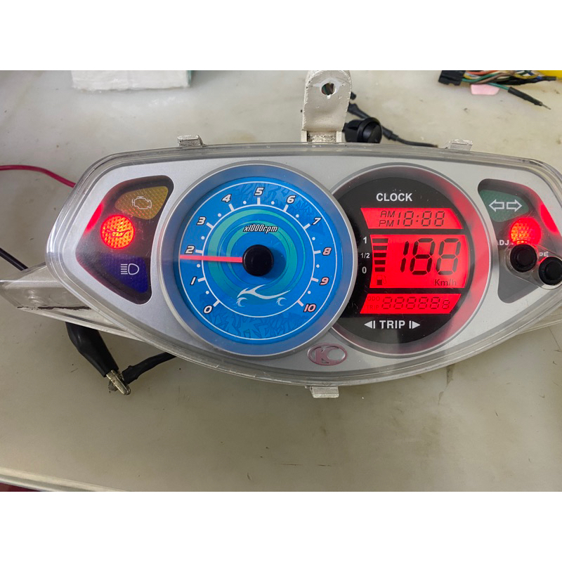 明峰車業-中壢店 光陽 VP 125 整新品 中古 二手 翻新 儀表版 碼錶 液晶 淡化 按鍵 斷字 歡迎詢問 | 蝦皮購物