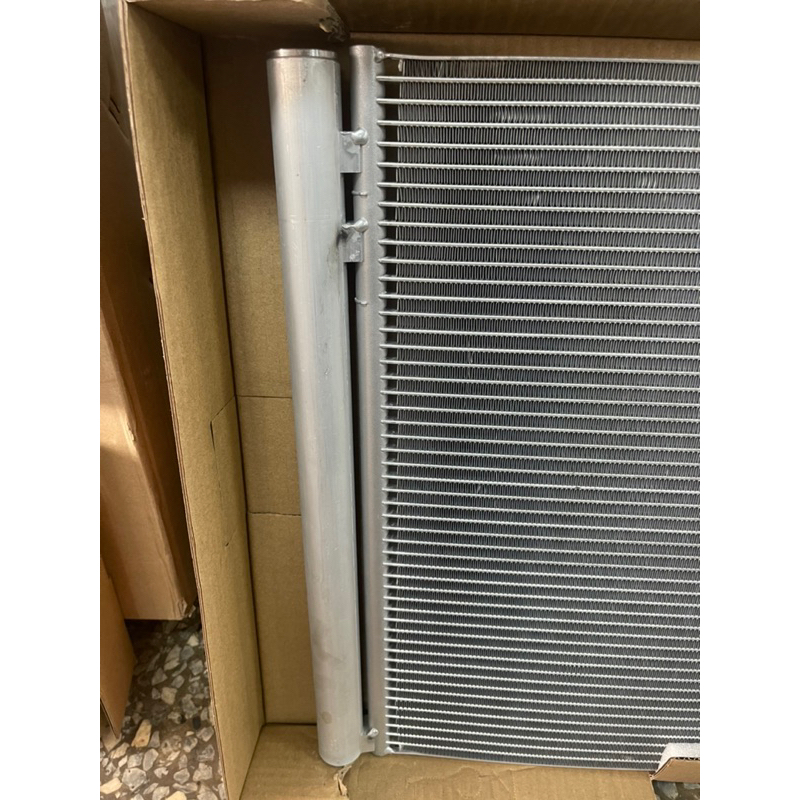 0995001054賓士 w117 cla散熱片冷排, w176 a class散熱片冷排，w156 gla散熱片冷排, | 蝦皮購物