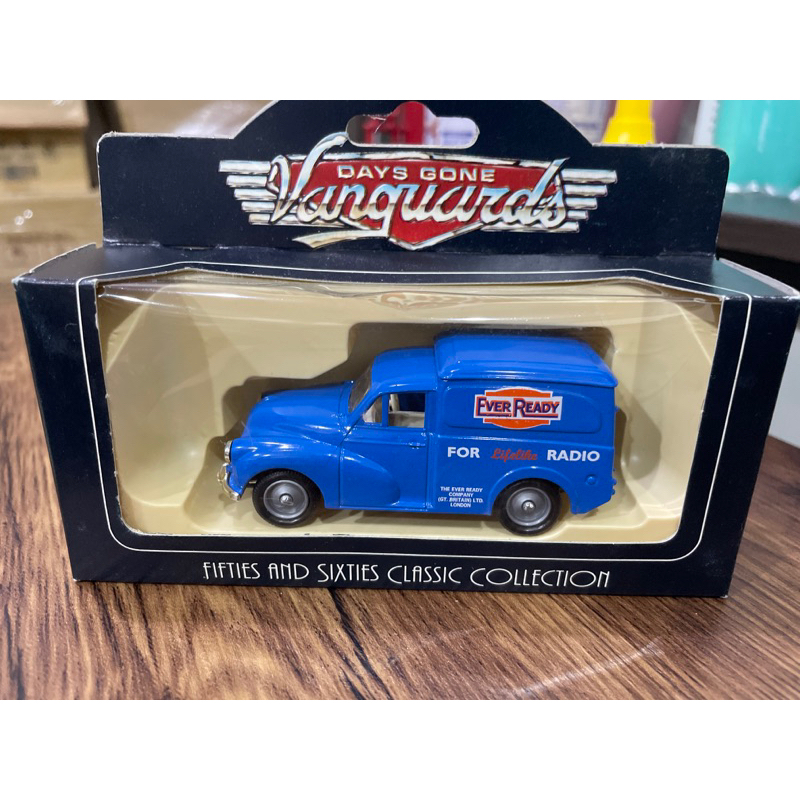 DAYS‧GONE 英國製 1960 MORRIS MINOR VAN EVER READY BATTERIES 貨車 | 蝦皮購物