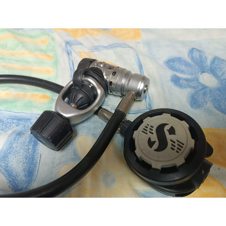 二手現貨 已保養 SCUBAPRO 一級頭二級頭 MK11 MK14 MK15 MK16 MK20 MK25 潛水調節器 | 蝦皮購物