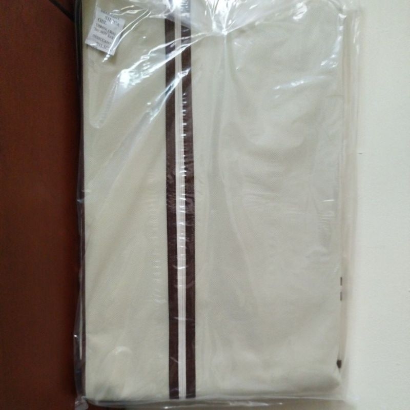 『小植能最便宜』衣櫥專用布套 防塵套 米白色 90cm*45cm*180cm | 蝦皮購物
