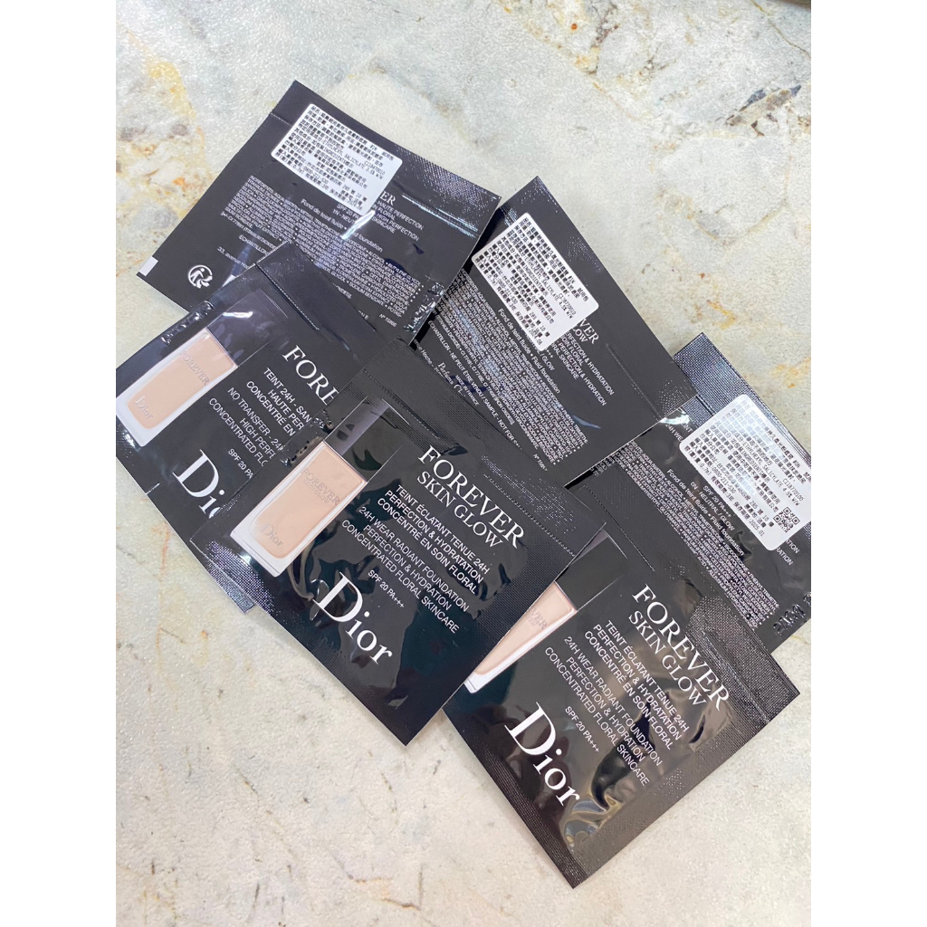 失心瘋頻道 ⚠現貨⚠DIOR超完美持久柔霧粉底液 超完美持久柔光粉底液0.7ml 試用包 ON 1N | 蝦皮購物