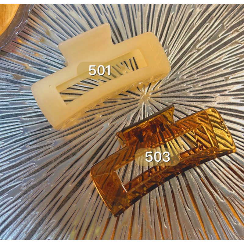 【掌上明珠D.acc】溫柔小姊姊髮夾 現貨 抓髮神器 3色可選 | 蝦皮購物