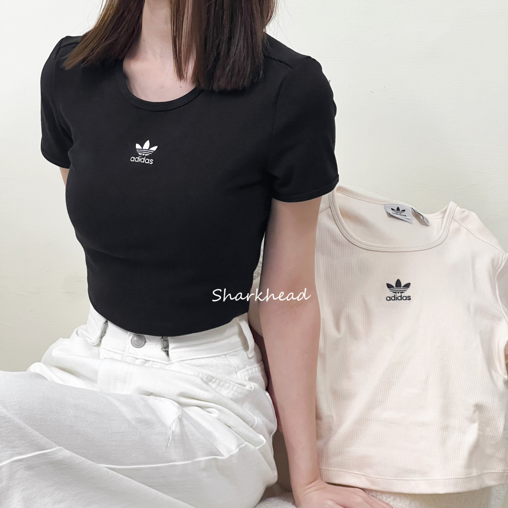 【Sharkhead】現貨 Adidas Essentials 短袖 短版 螺紋 刺繡 黑 米白 基本款 II8057 | 蝦皮購物