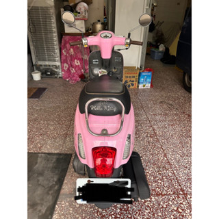 Jbubu 摩特動力 2014年出廠 超低 里程數 機車 重型機車 115cc kitty特仕版 淑女車 粉色系 | 蝦皮購物