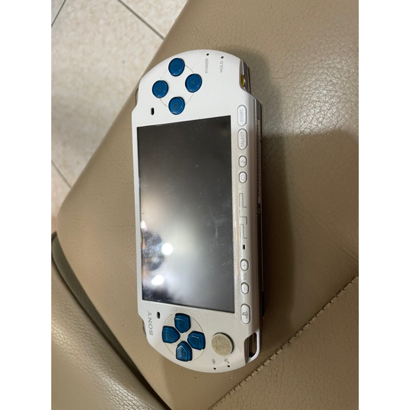 9.5新 SONY PSP 3007主機 珍珠白 軟改付3個遊戲可電腦下載遊戲到記憶卡玩 | 蝦皮購物