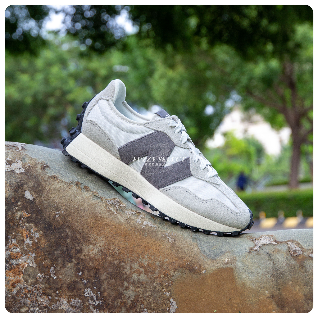 【逢甲 FUZZY】New Balance 327 灰芝麻 白灰 麂皮 帆布 拼布 MS327WE | 蝦皮購物