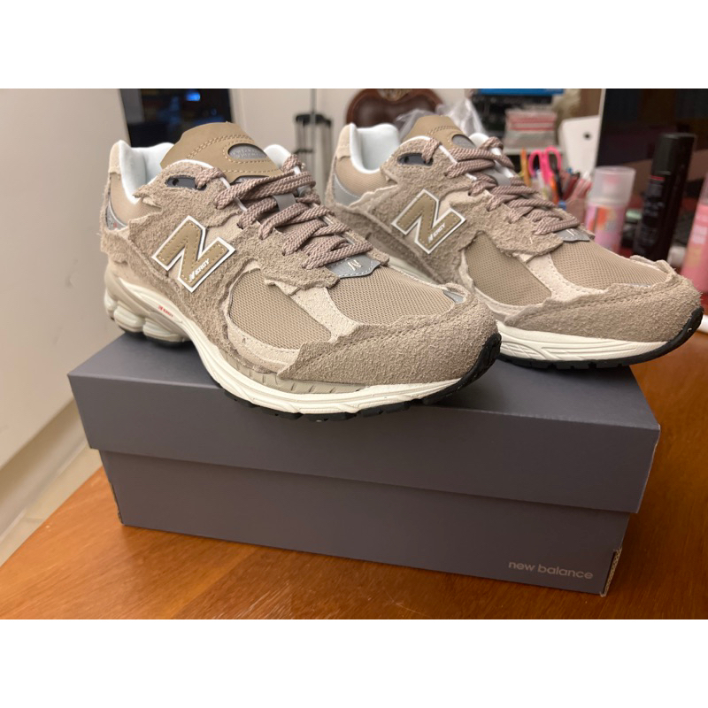 New balance 2002RDL破壞系列M2002RDL Us9 奶茶色 非Lv | 蝦皮購物
