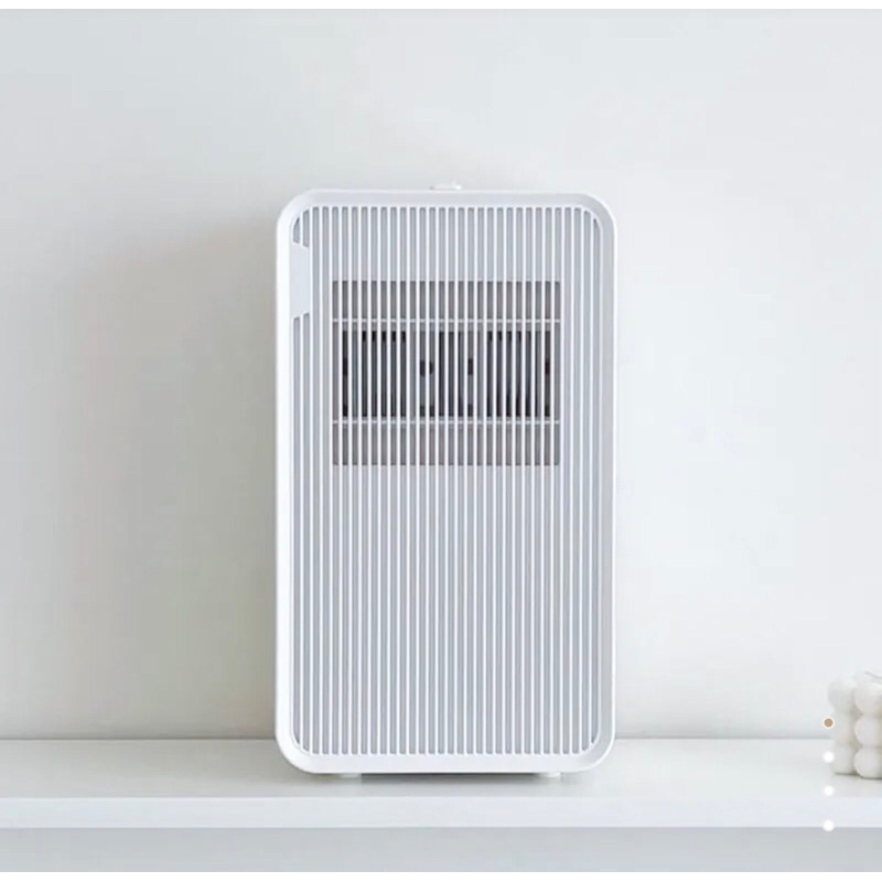 Roommi 輕量除濕機 RMDH01 晶片式除濕機 roommi 最美輕量除濕機 小型除濕機 二手 | 蝦皮購物