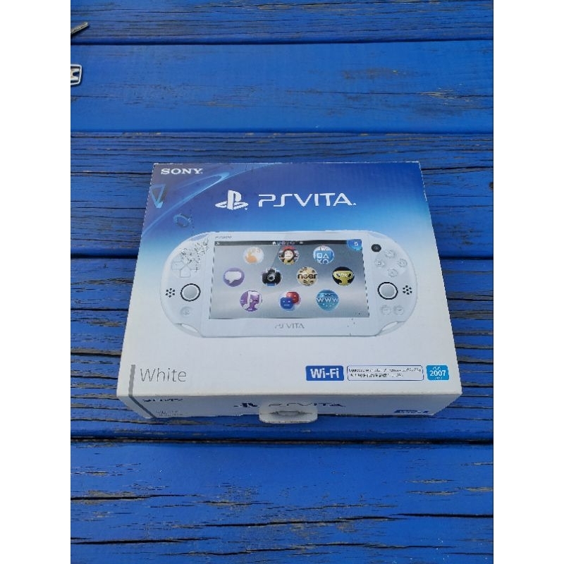 Sony PSV-2007 Play Station Vita 台灣公司貨 盒書齊全 近新收藏 | 蝦皮購物