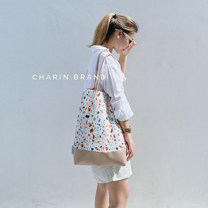 泰國品牌ᵀᴴ CHARIN 限定色 Terrazzo 磁釦 Plissé 皺褶包 單肩 托特包 水桶包 2way包 | 蝦皮購物