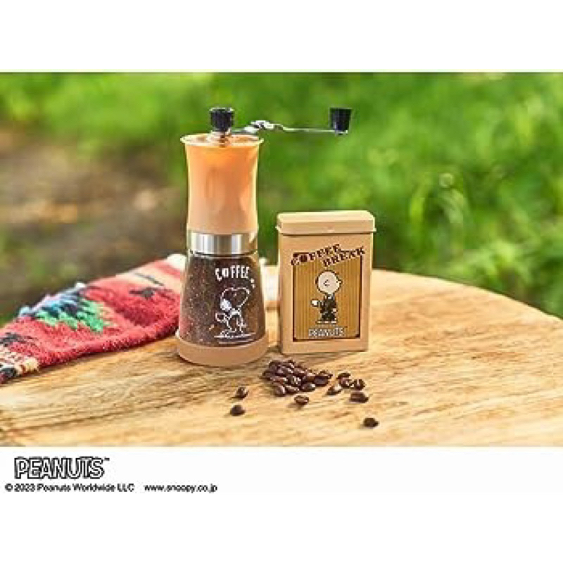 日本雜誌 MonoMaster 2023年9月 増刊号/2023 附PEANUTS×SNOOPY手搖磨豆機&收納小罐 | 蝦皮購物