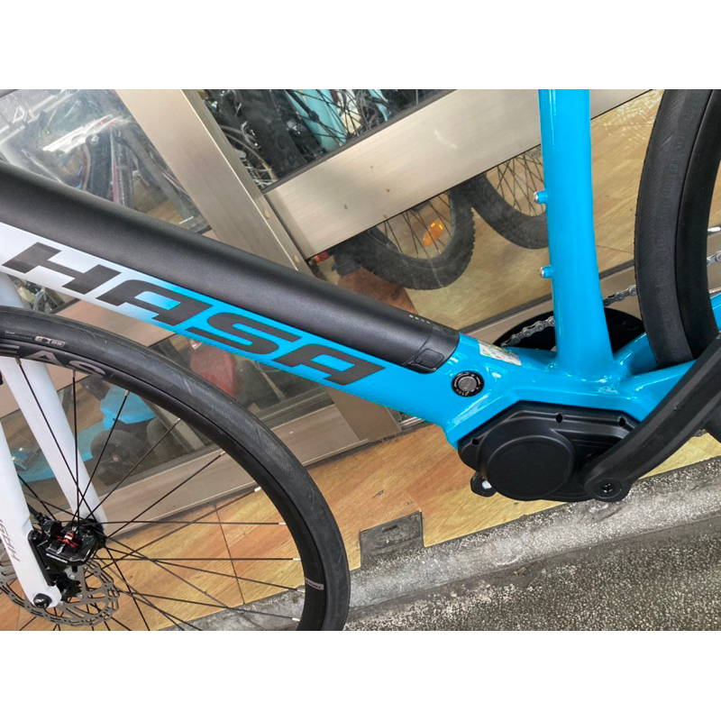 [泉利單車]HASA EFR1平把公路電輔車 中置電機馬達 前後油壓碟煞 輕量化高里程100K 合法閃電標 台北市南港區 | 蝦皮購物