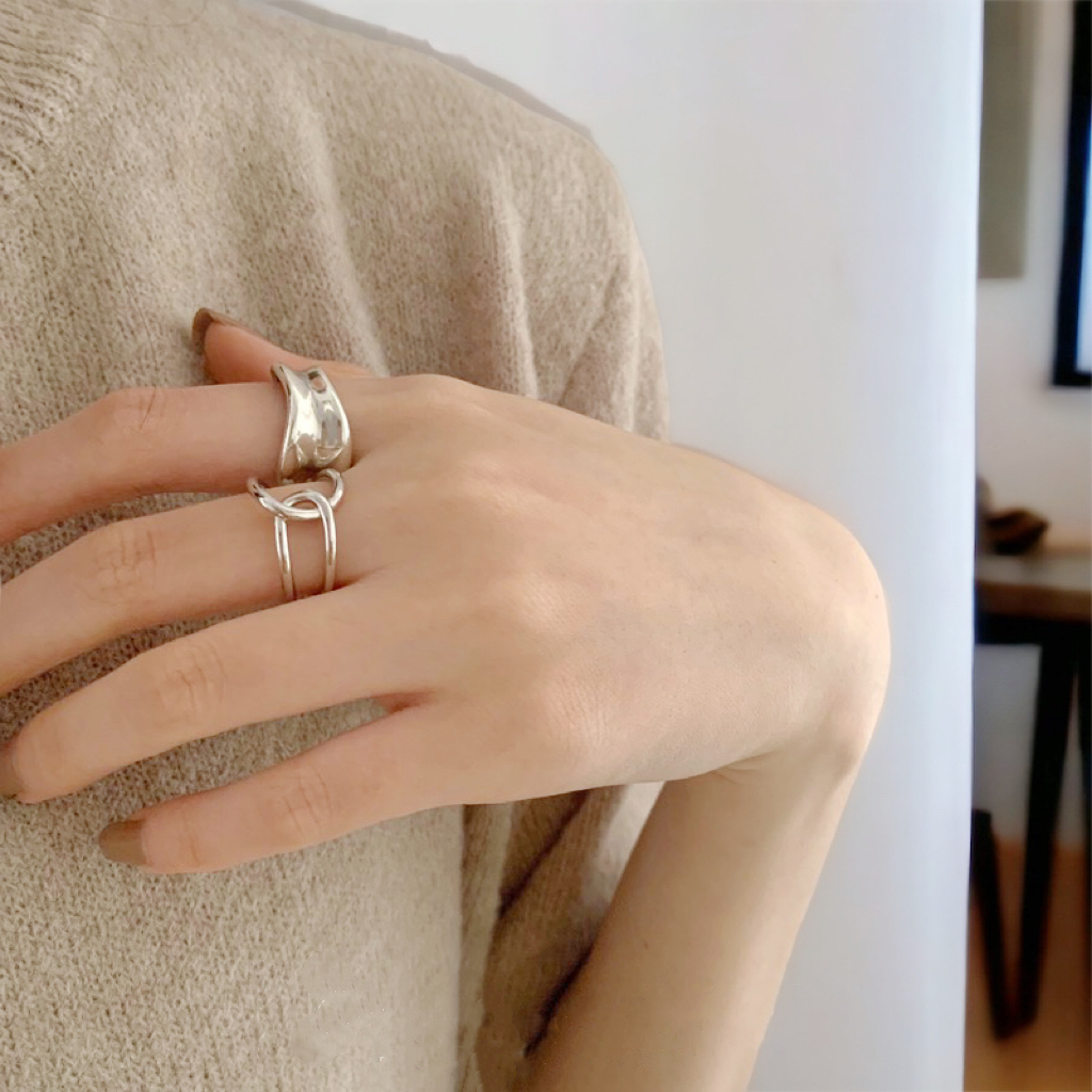 SSS🇰🇷現貨24H出貨🔥S925純銀ins簡約戒指 波浪紋S925純銀戒指 開口戒 簡約時尚 可調式戒圍 空運來台 | 蝦皮購物