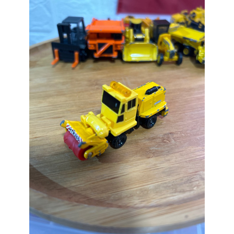 [moo] 二手 tomica 多美 戰損 絕版 工程車 日製 中製 砂石車 推土機 壓路機 農耕機 cc21 dump | 蝦皮購物