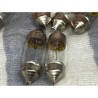 東芝日本原裝 toshiba 12v 10x31 10w 8w 室內燈 雙尖燈泡 台灣出貨 東芝 TOSHBIA | 蝦皮購物