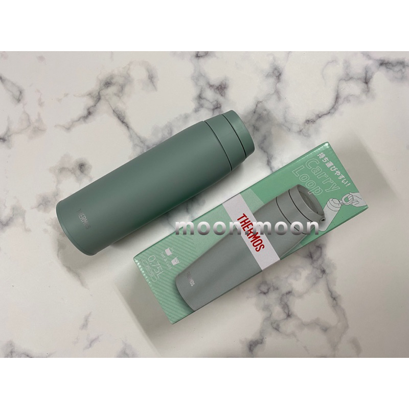THERMOS 膳魔師 水杯 真空隔熱可提式 保温冷杯 500cc/750m島嶼灰綠 JOO-500/750環保杯 轉蓋 | 蝦皮購物
